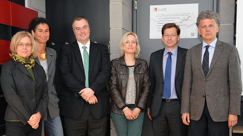 Austrian Law Journal - Institut für Öffentliches Recht und ...